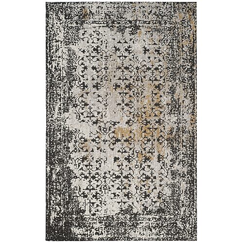 Click here for Safavieh Classic Vintage Collection Wynonna Orient... prices
