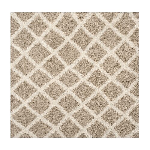 Click here for Safavieh Dallas Shag Collection Cara Geometric Squ... prices