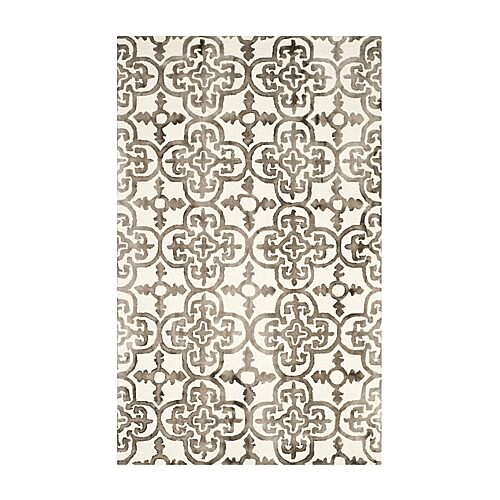 Click here for Safavieh Dip Dye Collection Danny Floral Area Rug... prices