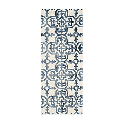 Click here for Safavieh Dip Dye Collection Danny Floral Runner Ru... prices