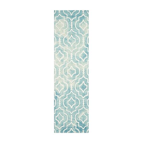 Click here for Safavieh Dip Dye Collection Devnet Geometric Runne... prices
