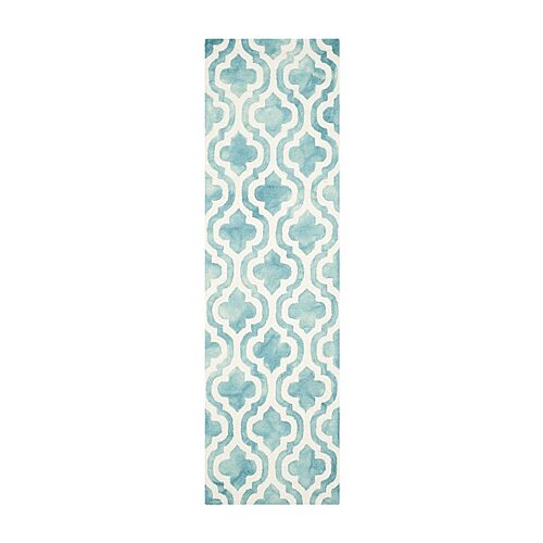 Click here for Safavieh Dip Dye Collection Elfrida Geometric Runn... prices