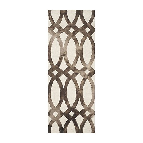 Click here for Safavieh Dip Dye Collection Maralyn Geometric Runn... prices