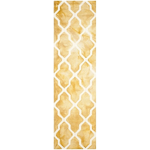 Click here for Safavieh Dip Dye Collection Petra Geometric Runner... prices