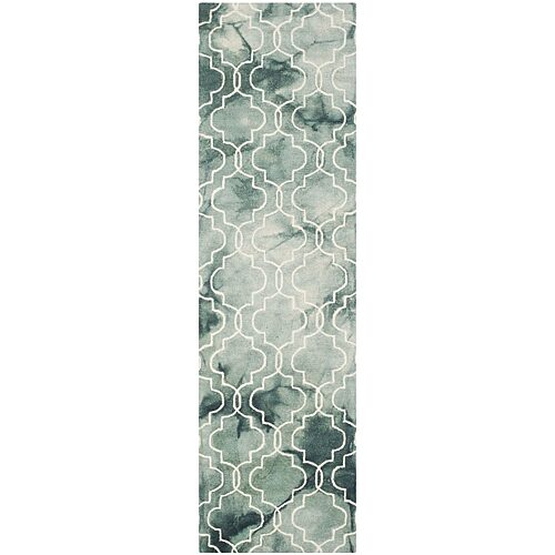 Click here for Safavieh Dip Dye Collection Serafim Geometric Runn... prices