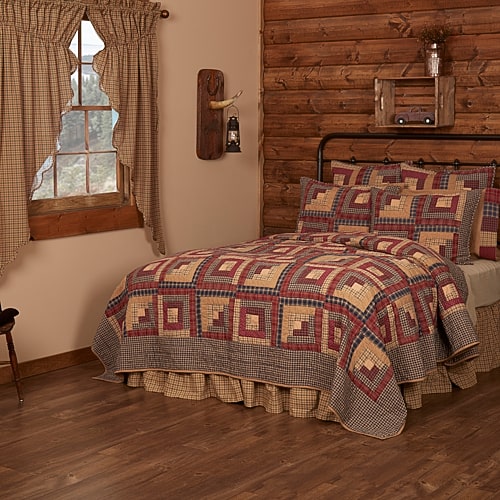 Click here for VHC Brands Clamont Reversible Quilt  One Size  Red prices