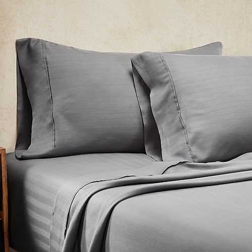 Click here for Knightsbridge Herringbone Jacquard 1000tc Sheet Se... prices