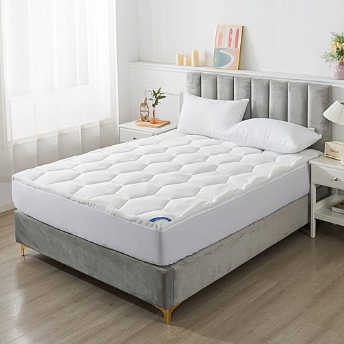 Click here for Royal Velvet Honeycomb Soft Knit Mattress Topper... prices