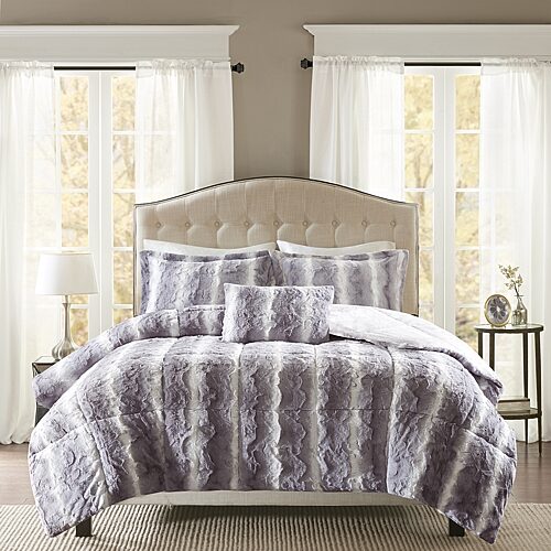 Click here for Madison Park Zuri Faux-Fur 4-Pc. Comforter Set  Fu... prices