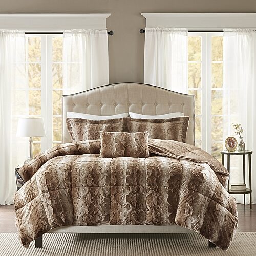 Click here for Madison Park Zuri Faux-Fur 4-Pc. Comforter Set  Fu... prices