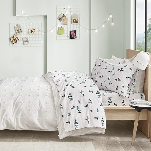 Click here for Intelligent Design Cozy Soft Print Flannel Deep Po... prices