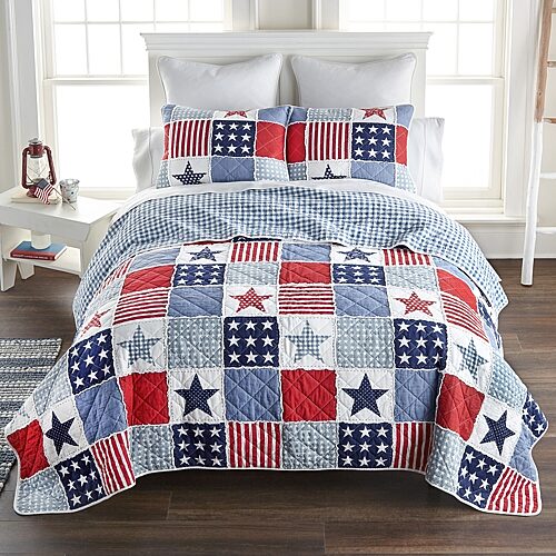 Click here for Donna Sharp Star And Stripe Hypoallergenic Quilt S... prices