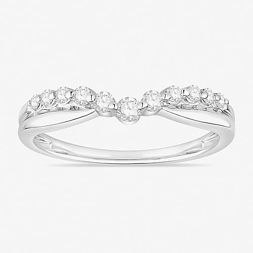 Click here for 1/4 CT.T.W. Natural Diamond 10K Gold Wedding Band... prices