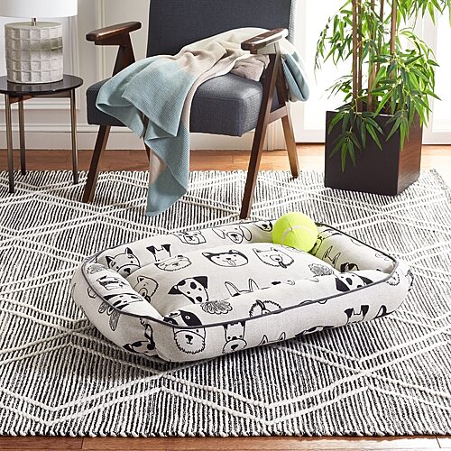 Click here for Safavieh Kaiser Pet Bed  One Size  Black prices