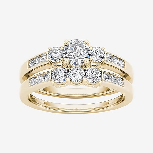 Click here for 1 CT.T.W. Natural Diamond 14K Yellow Gold Bridal R... prices
