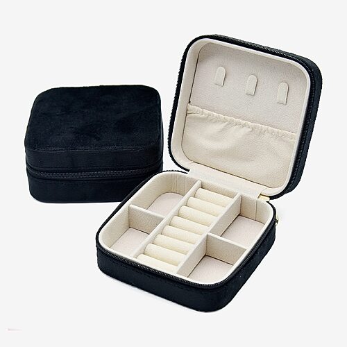 Click here for Mixit Jewelry Velvet Travel Case  One Size  Black prices