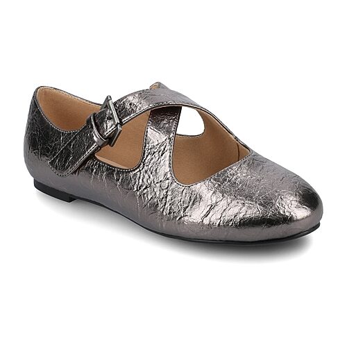 Click here for Journee Collection Womens Ivanna Almond Toe Mary J... prices