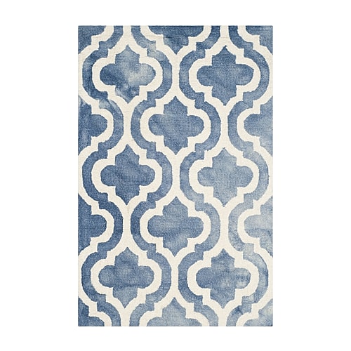 Click here for Safavieh Dip Dye Collection Elfrida Geometric Area... prices