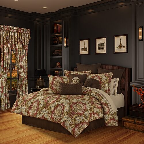 Click here for J. Queen New York Sayre 4pc. Floral Comforter Set prices
