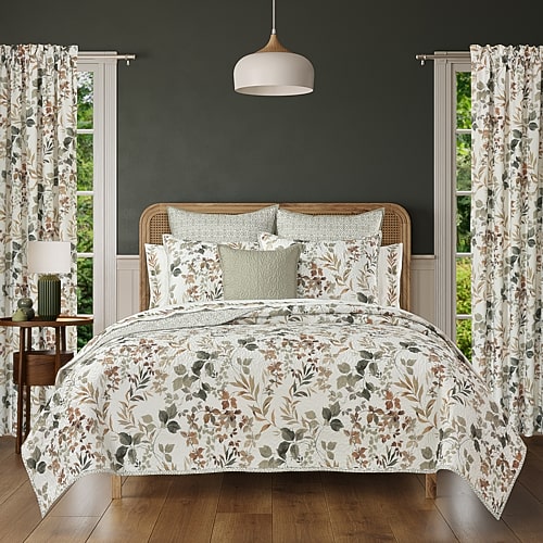 Click here for Royal Court Evergreen 3pc. Quilt Set prices