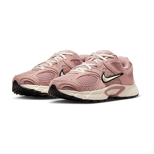 Nike V5 RNR Suede Womens Sneakers  8 1/2 Medium  Pink