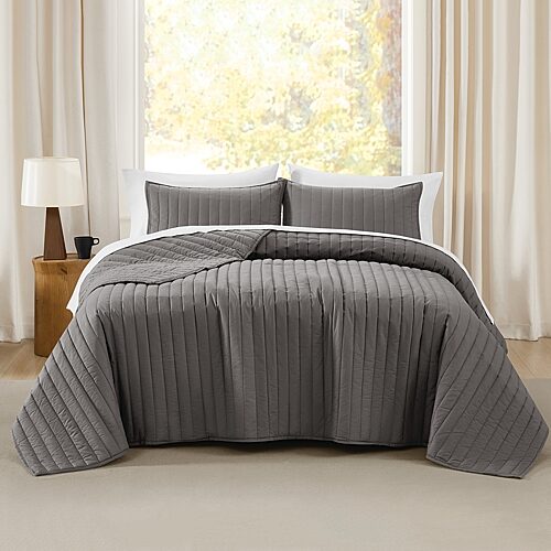 Click here for Brooklyn Loom Oversized Cotton Percale 3pc. Quilt... prices