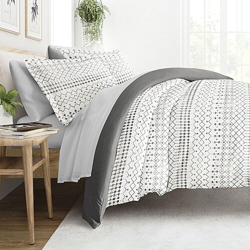 ienjoy Home Bedding Bundle Patterned 8-Piece Comforter with Duvet Cover Set  Queen - Etched Gate Gray