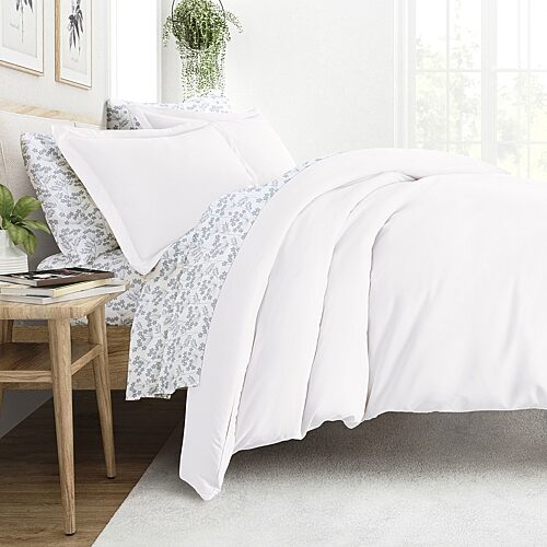 ienjoy Home Bedding Bundle 8-Piece Comforter with Duvet Cover Set  Queen - Chantilly Lace White