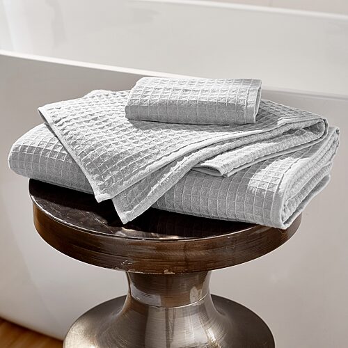 Click here for Uchino Waffle Twist Quick Dry Towel  One Size  Gra... prices