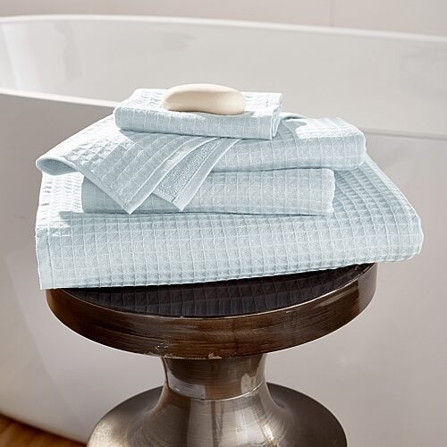 Uchino Waffle Twist 100 Cotton Washcloth  13 x 13 - Ocean