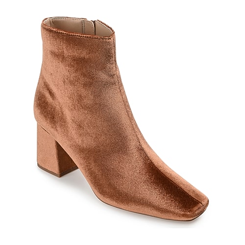 Click here for Journee Collection Womens Hazara-Wd Block Heel Boo... prices