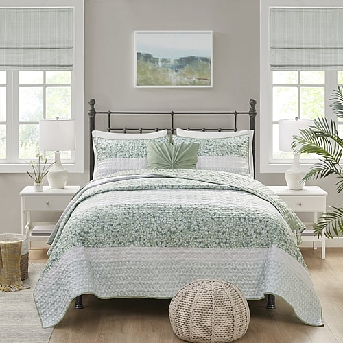 Click here for Madison Park Caralie Seersucker 4 Piece Quilt Set... prices