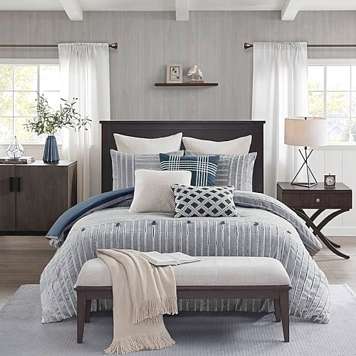Click here for Madison Park Signature Essence Clipped Jacquard 10... prices
