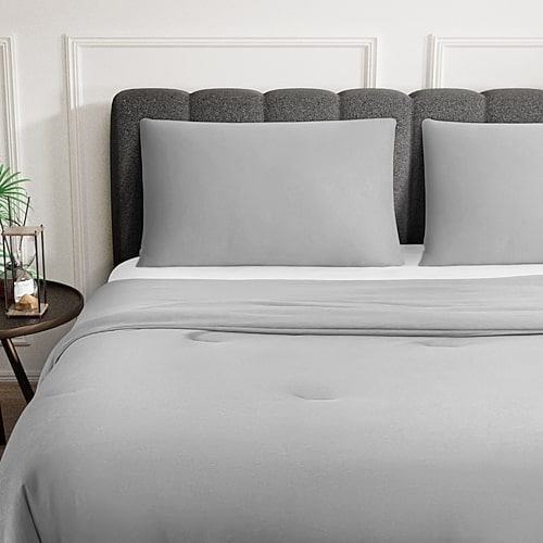 Click here for Awesome Home Soft Easy Care Jersey 3pc. Comforter... prices
