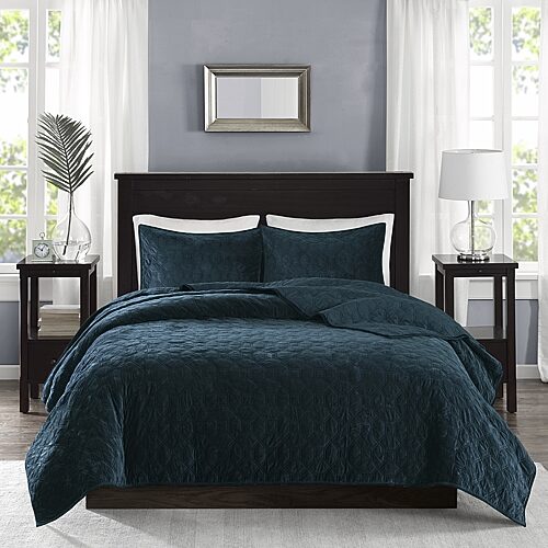Click here for Madison Park Harper Quilted Velvet 3-Pc. Quilt Set... prices