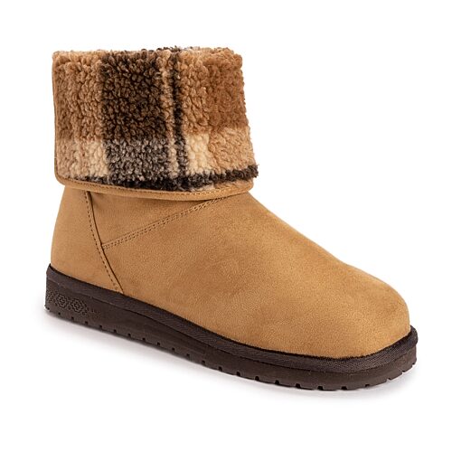 Click here for Muk Luks Womens Clover Boot - Tan prices