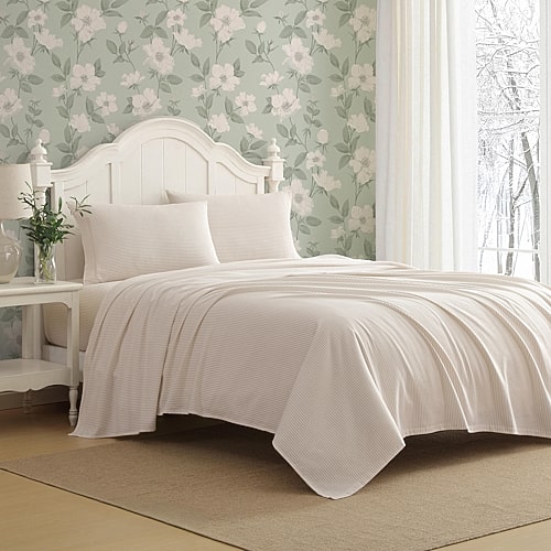 Click here for Laura Ashley Oxford Stripe Sheet Set  One Size  Be... prices
