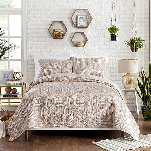 Click here for Justina Blakeney Abrazo Quilt Set  King prices