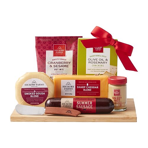 Hickory Farms Holiday Gourmet Cheeseboard Gift Set  8 Piece