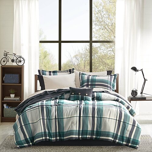 Click here for Intelligent Design Robbie 7-Pc. Comforter Set  Twi... prices