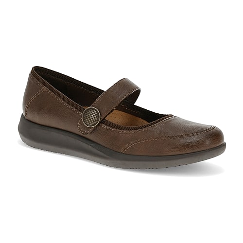 Click here for Baretraps Womens Joesie Round Toe Mary Jane Flats... prices