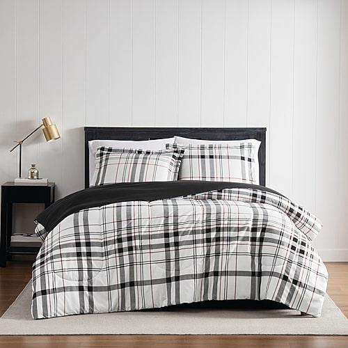 Click here for London Fog Charlotte Plaid Midweight Comforter Set... prices