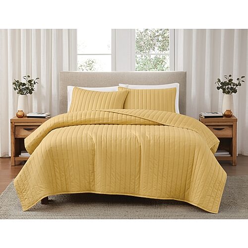 Click here for Brooklyn Loom Solid Cotton Percale 3pc. Quilt Set prices