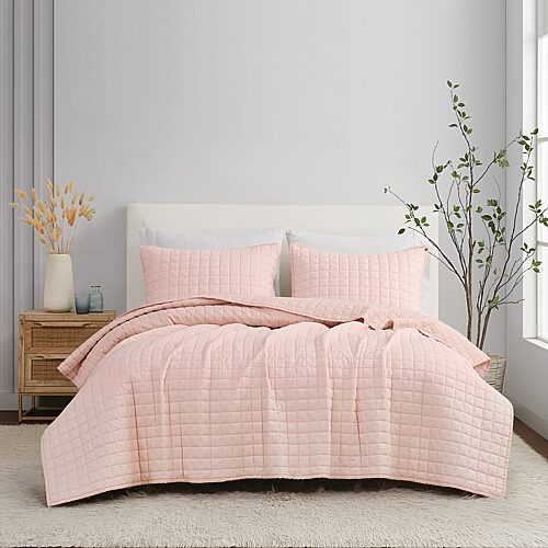 Click here for Brooklyn Loom Solid 100 Linen 3pc. Quilt Set prices