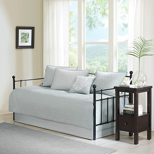 Click here for Madison Park Quebec Reversible 6-Pc. Quilt Set  Da... prices