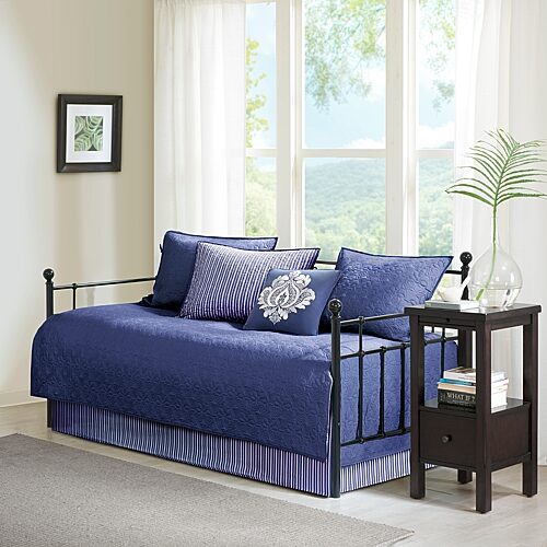 Click here for Madison Park Quebec Reversible 6-Pc. Quilt Set  Da... prices