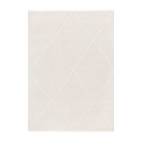 Click here for Town And Country Tretta Diamond Indoor Rectangular... prices