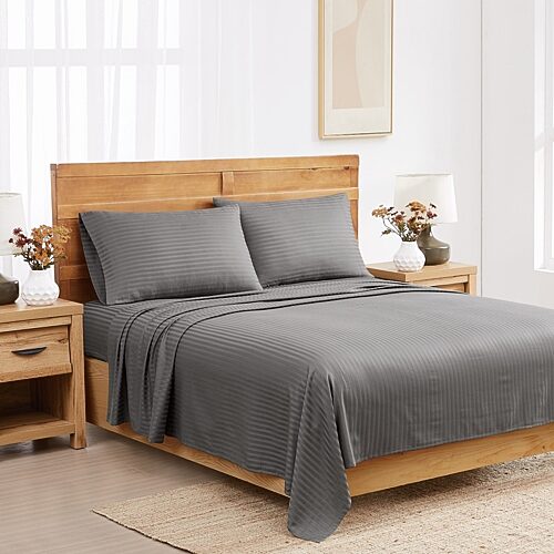 Click here for Royal Velvet Signature Dobby Stripe 4pc. Sheet Set prices