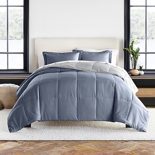 Click here for ienjoy Home All Season Lightweight Down Alternativ... prices