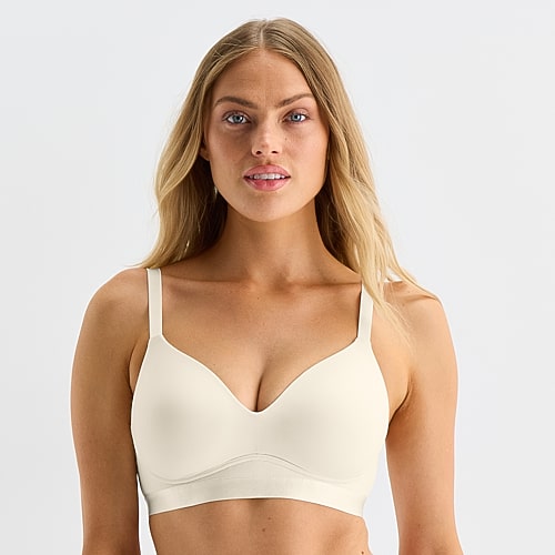Ambrielle Bodyfit Wireless Full Coverage Bra  D  White
